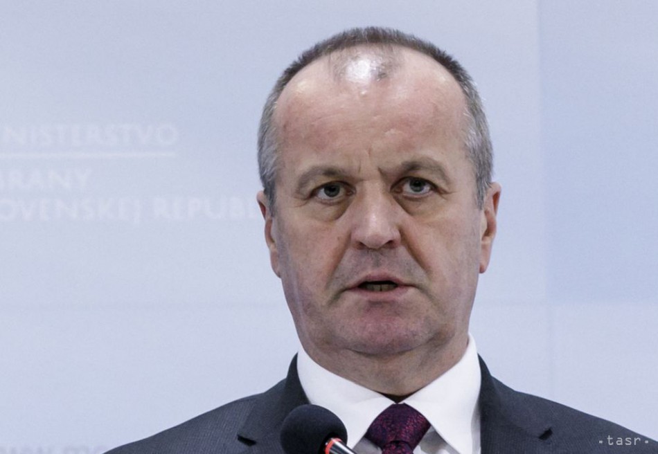 Gajdos Meets Commander of NATO Multinational Corps NE Hofmann